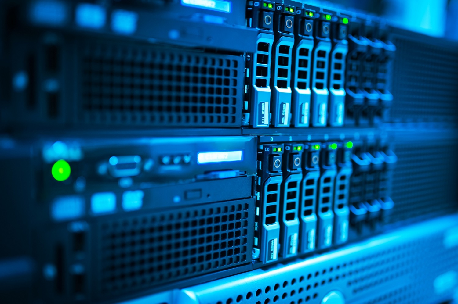 Software-Defined Data Center: The Next Step for Virtualization & Cloud Software-Defined Data Center: The Next Step for Virtualization & Cloud